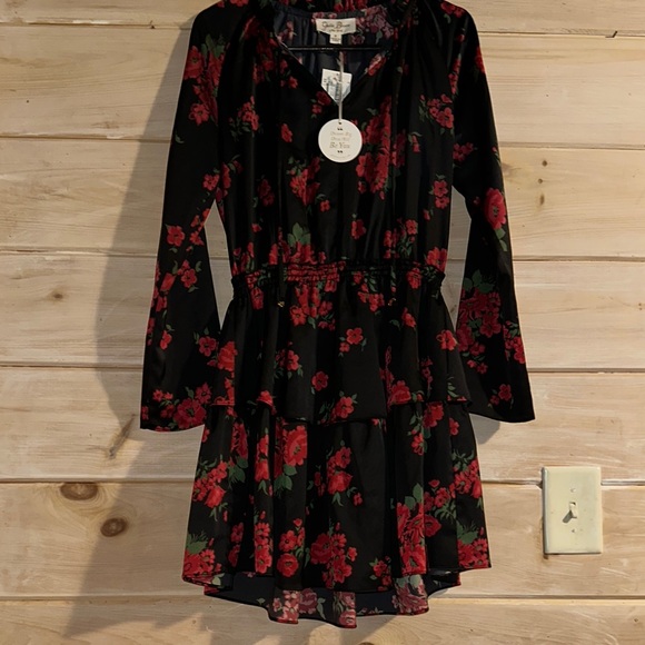JB by Julie Brown | Dresses | Julie Brown Floral Black And Red Dress ...